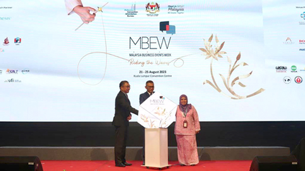 MyCEB INTRODUCES NEW WAVES OF FORTITUDE AT THE MALAYSIA BUSINESS EVENTS ...